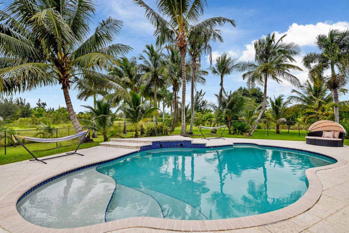 United Recovery Project | Luxury Substance Abuse Treatment Center